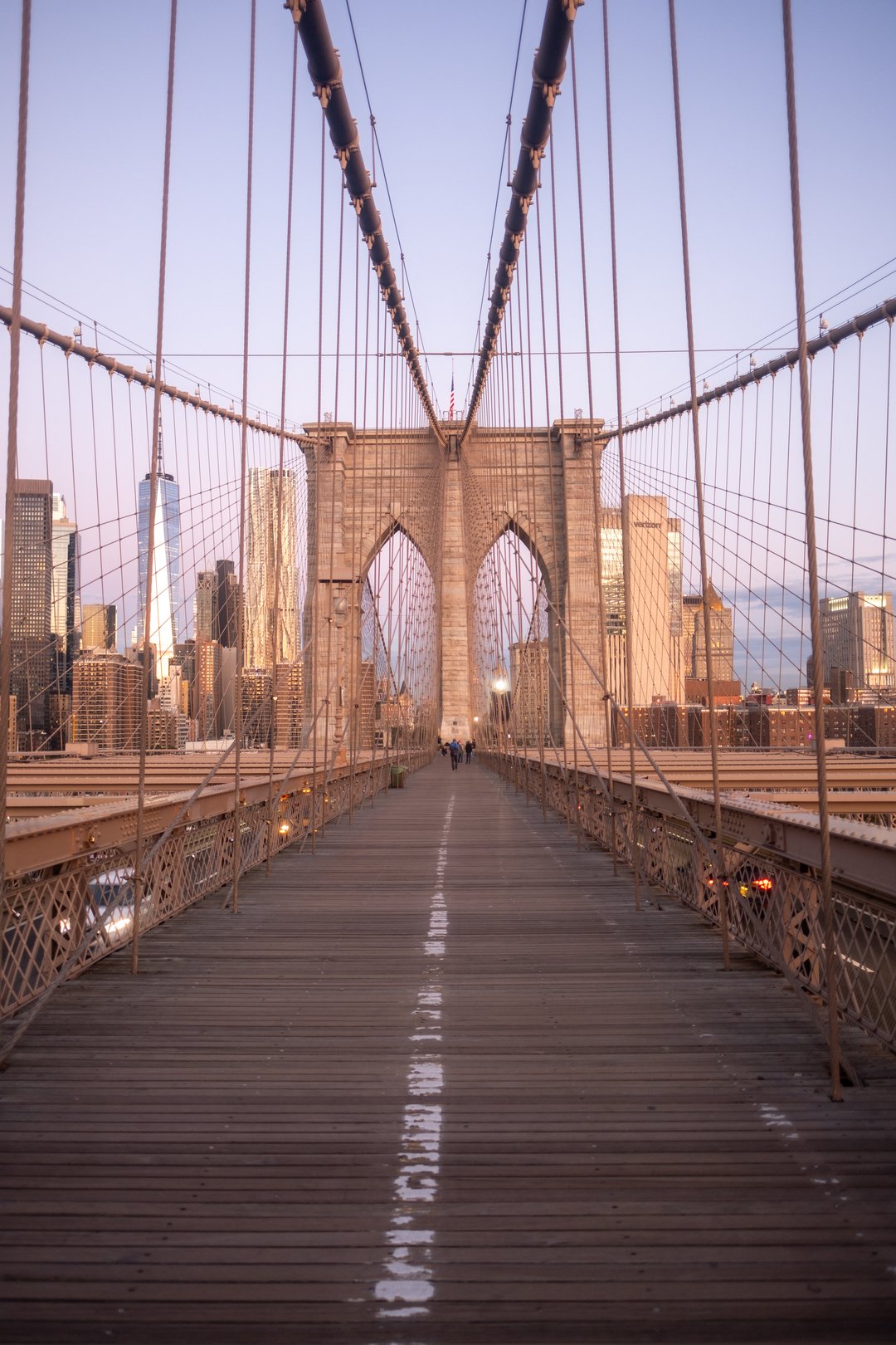 Brooklyn Bridge :: Duncan Mackenzie